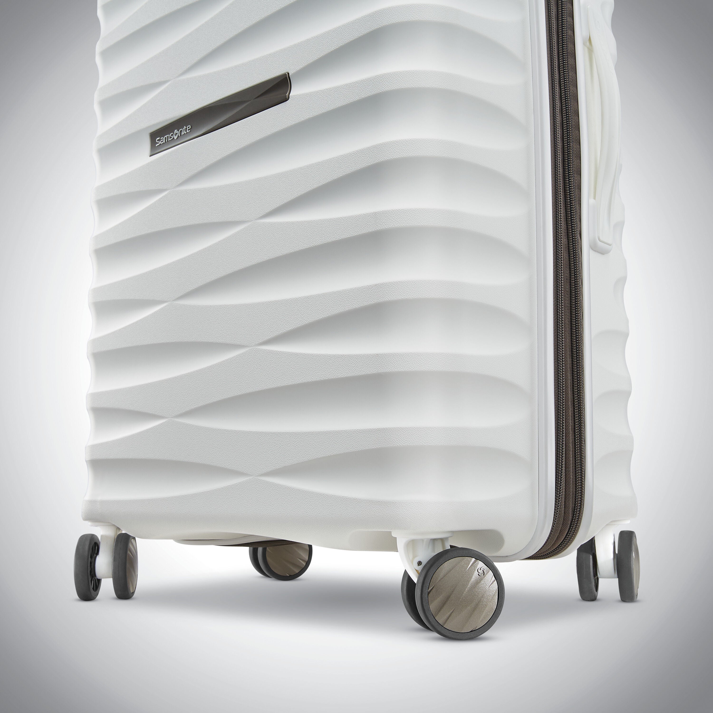 Voltage DLX 2 Piece Set (CO/LG) | Luggage Set | Samsonite