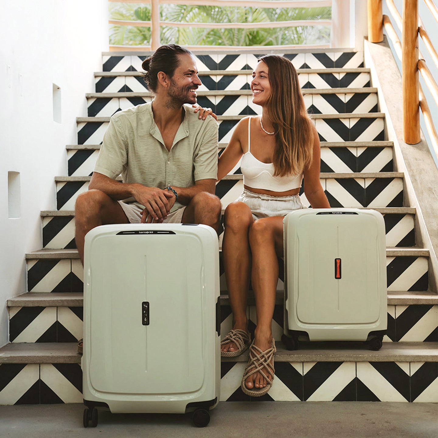 Essens | Durable & Lightweight Luggage Collection | Samsonite